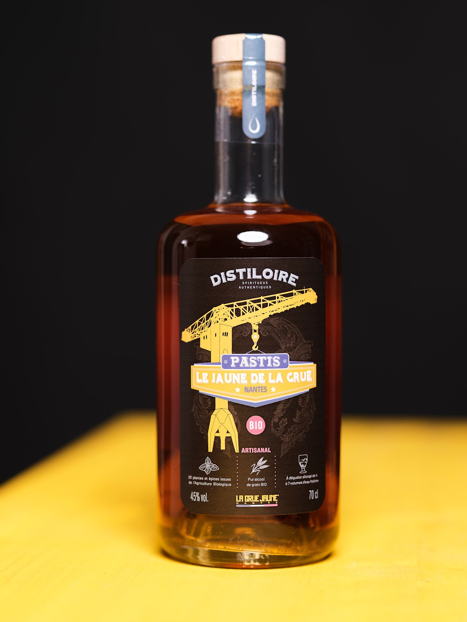 Le Jaune de la Grue - Pastis 100% nantais - 70CL – La Grue Jaune